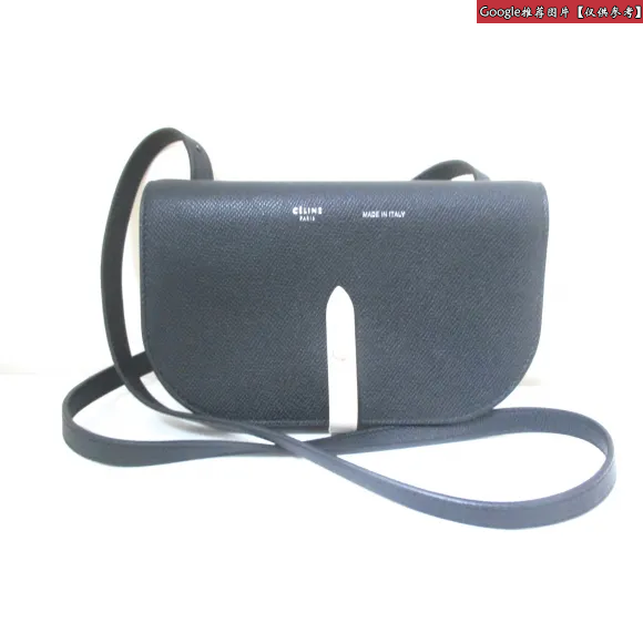 思琳/Celine Strap黑色和本白色粒面小牛皮拼亮泽小牛皮饰带手包 106763AI5.38BJ-小迈步海淘品牌官网