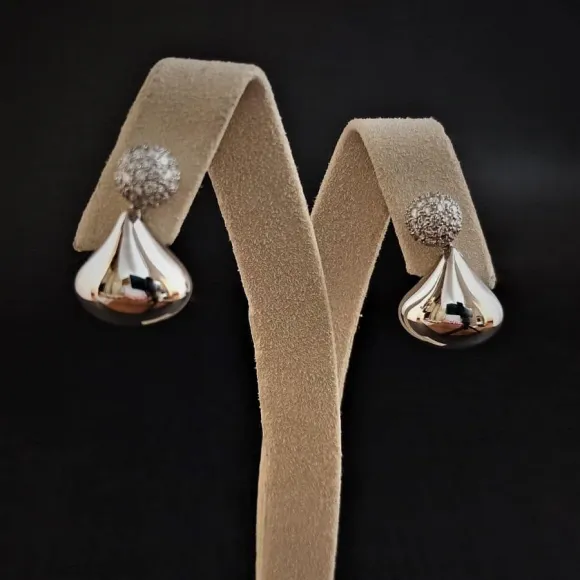 萧邦/Chopard Pushkin White Gold Diamond Earrings 843375-1001-小迈步海淘品牌官网