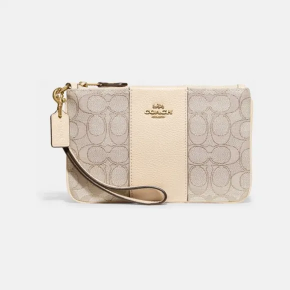 蔻驰/Coach 女士 B4／石灰色象牙白色 手腕包 CD696-B4SHG-小迈步海淘品牌官网